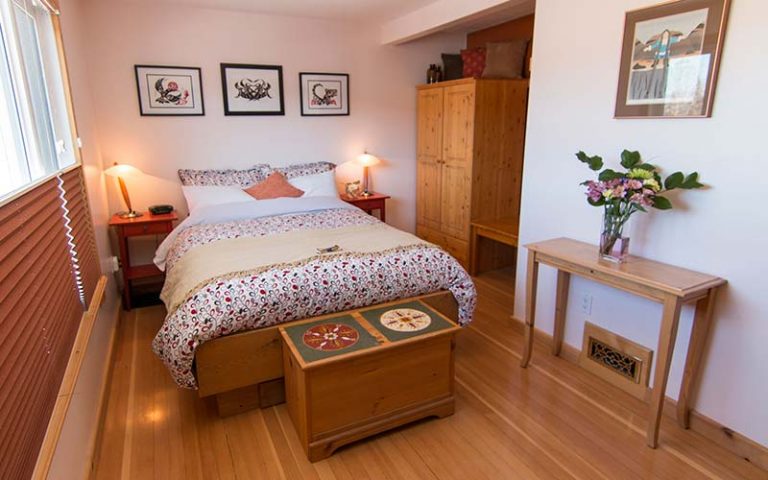 Whitehorse Public Library - Yukon Territory Information